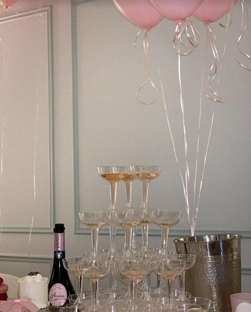 12 facts pour les 12 ans de Kitsch - Les dessous de la boutique ...